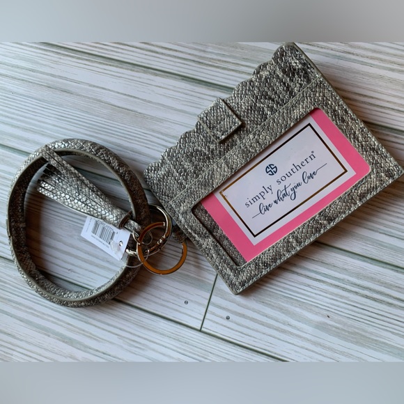 Simply Southern | Bags | Simply Southern Card Holder W Keychain | Poshmark